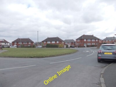 Photo 6x4 Lanshaw View - Town Street Belle Isle/SE3129 c2013 | eBay UK