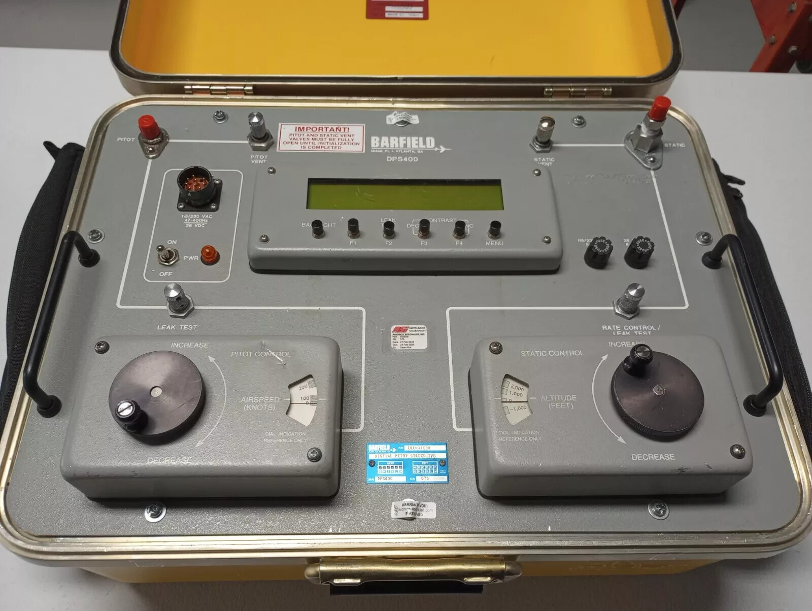 101-01180 - Barfield Pitot Static Test Set DPS400 - Calibrated in 2024 ...