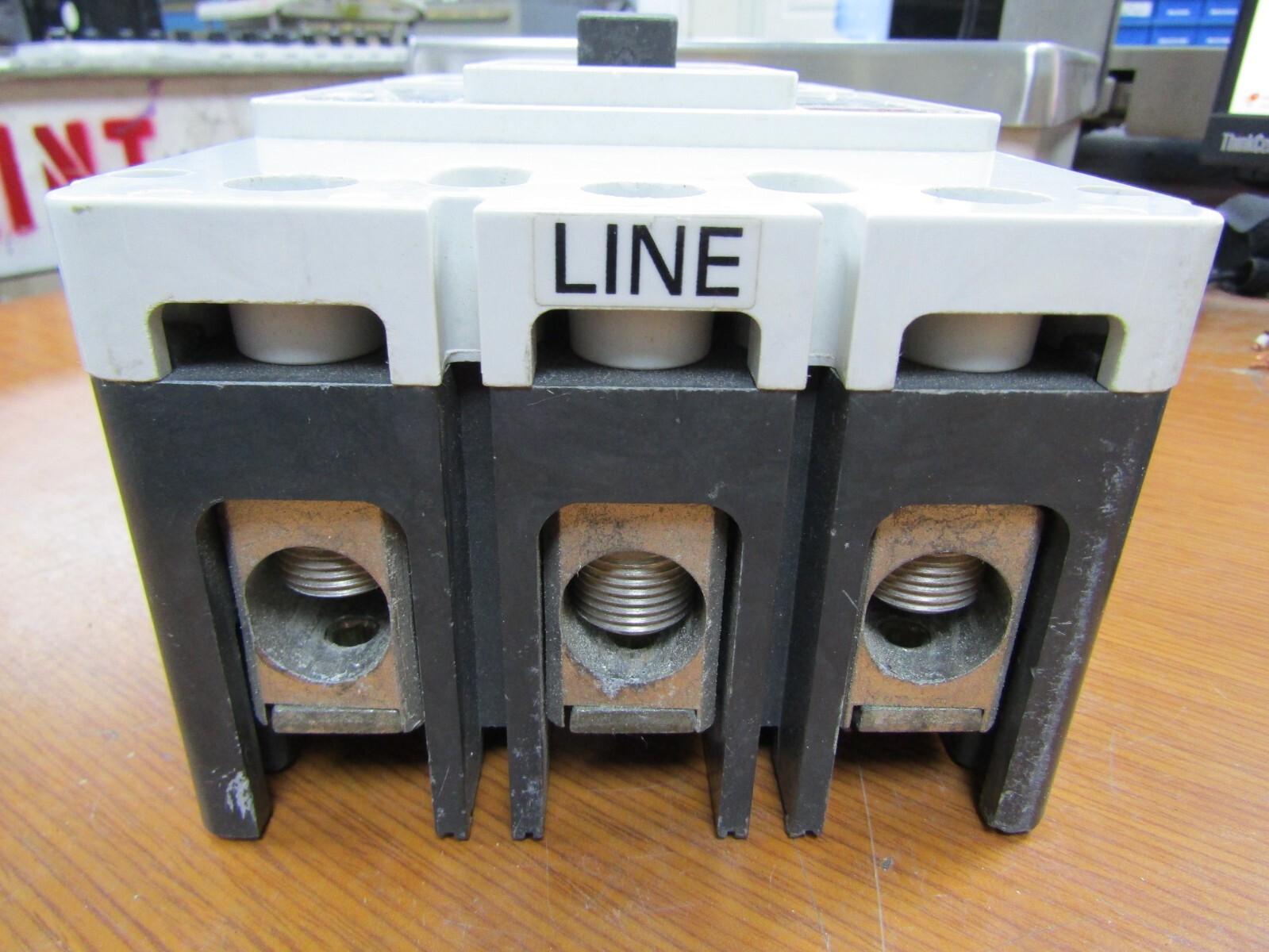 💥CUTLER-HAMMER 400 AMP CIRCUIT BREAKER 3 POLE 600 VAC KDB3400W | eBay