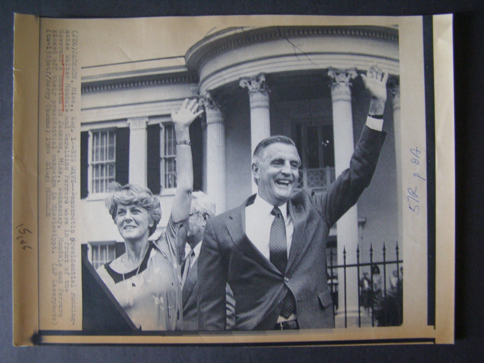 AP Wire Press Photo 1984 Walter Mondale and running mate Geraldine ...
