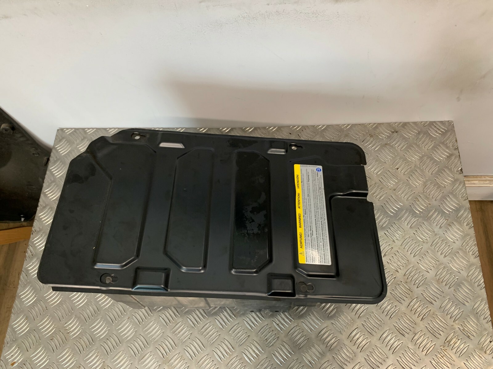MERCEDES SPRINTER BATTERY BOX TRAY COMPLETE WITH COVER LID GENUINE 2014 ...