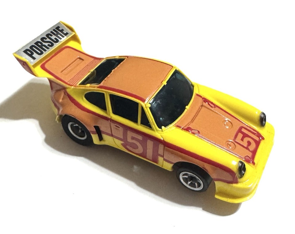 AURORA AFX Porsche 934 Turbo RSR #51 Yellow Speed Shifter HO Slot Car ...