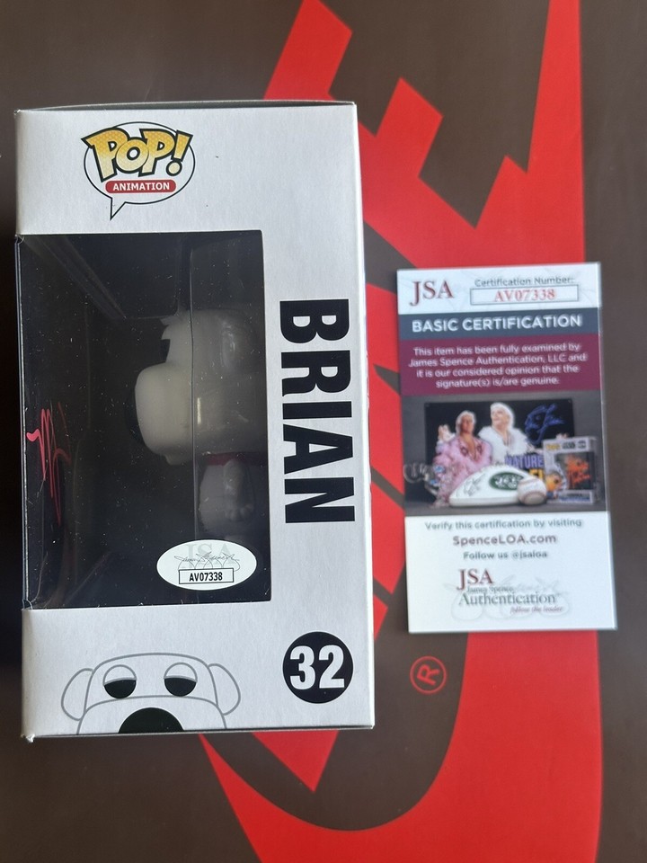 SETH MACFARLANE Signed Brian Funko Pop #32 JSA COA Family Guy Autograph ...