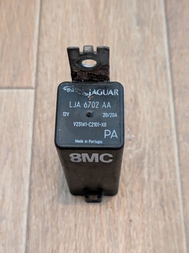 RADIATOR COOLING FAN RELAY / CONTROL MODULE - Jaguar XJ8 XJR XK8 XKR ...