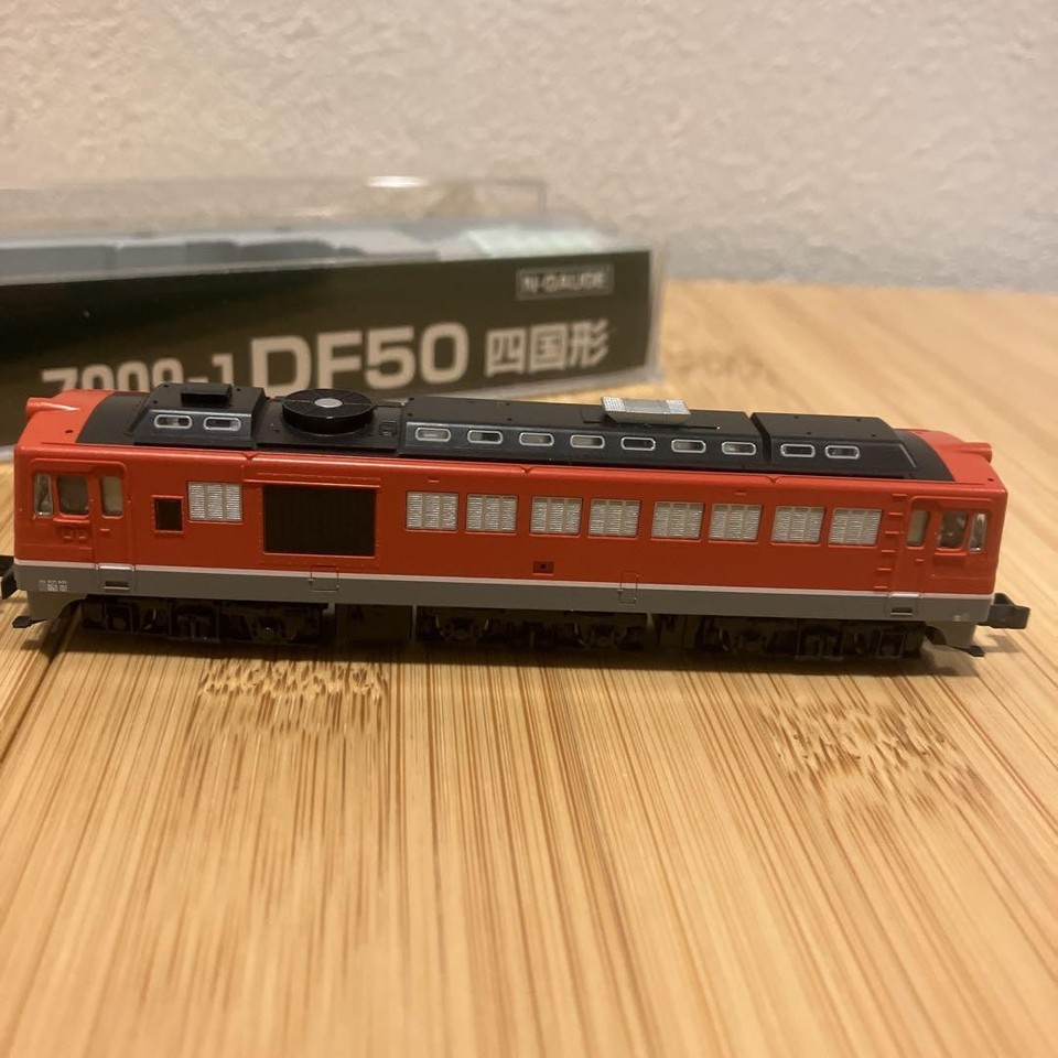 KATO DF50 Diesel Locomotive Shikoku Model 7009-1 N Gauge Tested Unused ...