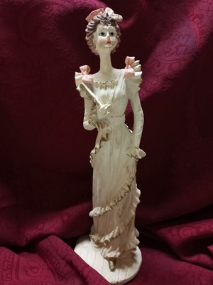 Figurine Vintage Victorian Lady Marlo Collection by Artmark | eBay