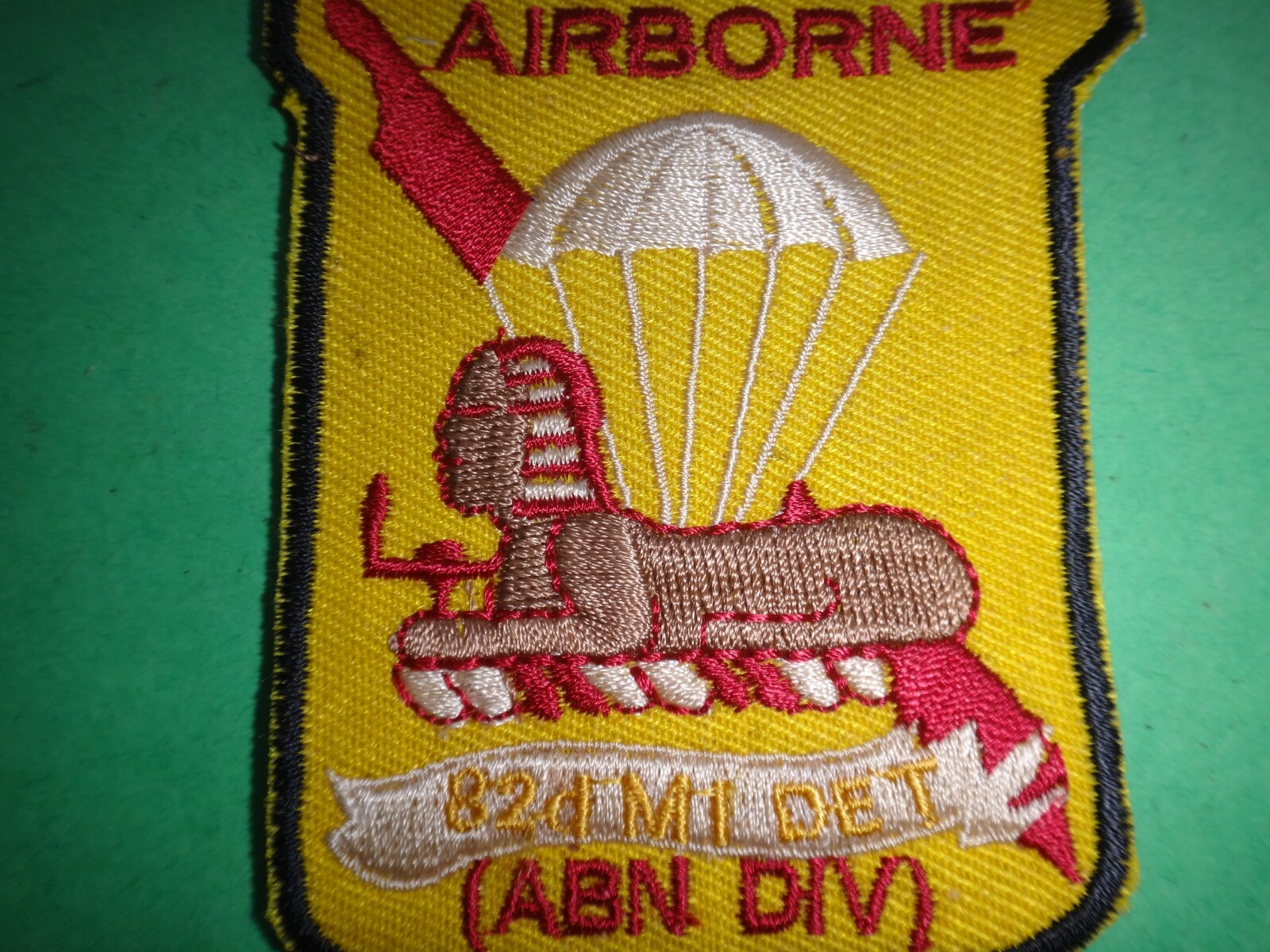 US Army 82nd Military Intelligence Det. AIRBORNE Div. Patch From ...