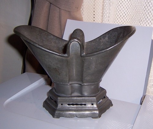 hand made 18th Century Pewter Chinese high sided vessel cut out base ...