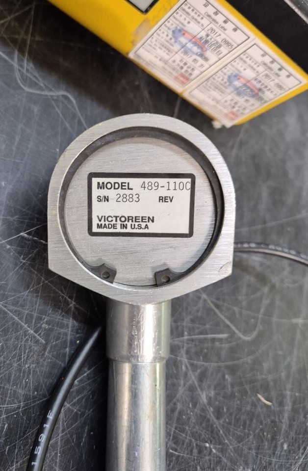 VICTOREEN MODEL290 with Probe model 489-110C | eBay