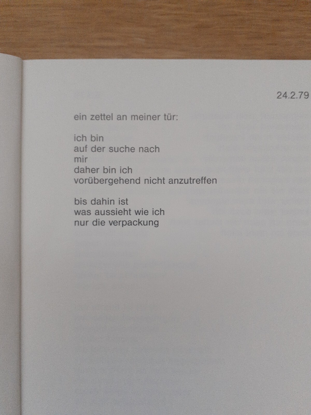 Sand in die Augen streuen wechselnd Unfair ein zettel an meiner tür ...