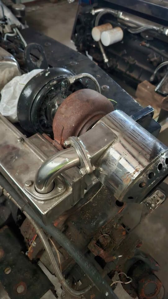 Ford Merlin 7.8 450, Marine Diesel Engine PAIR with Twin Disc Gears | eBay