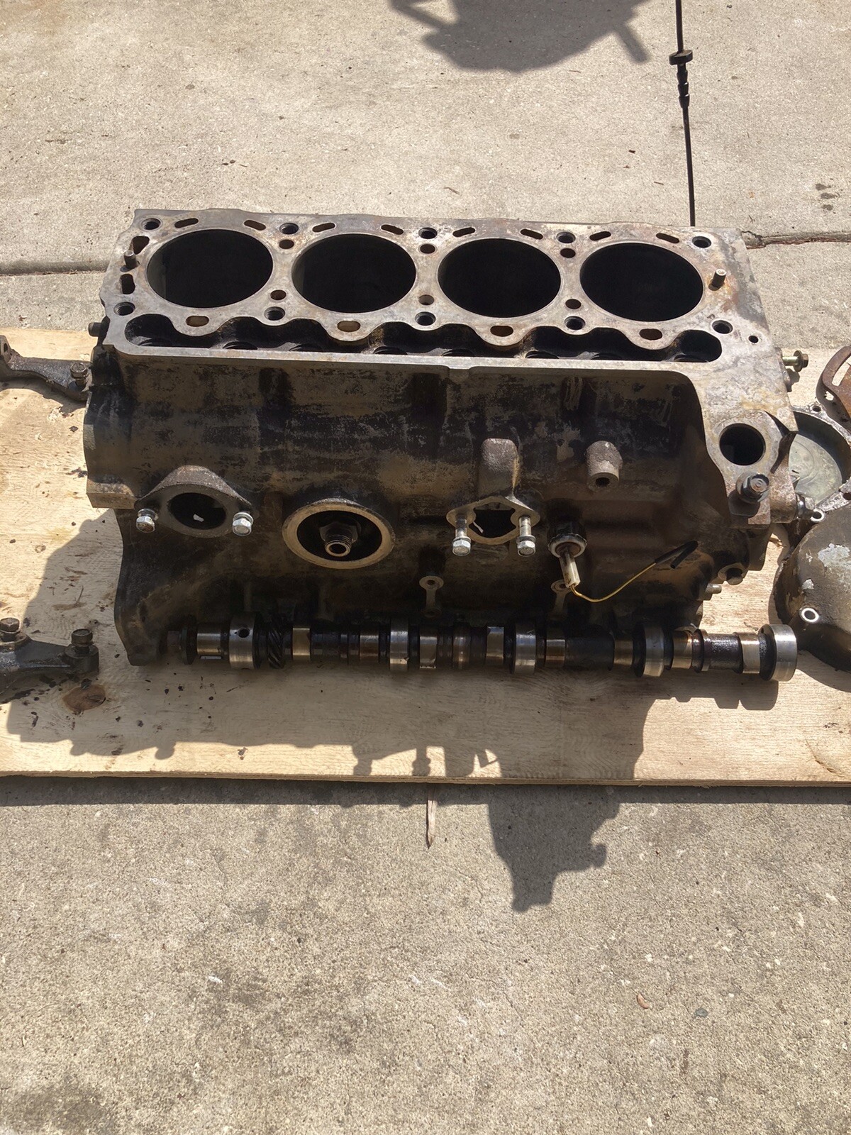 1976 Toyota Corolla 2TC Bare Engine Block Only With Main Caps and ...