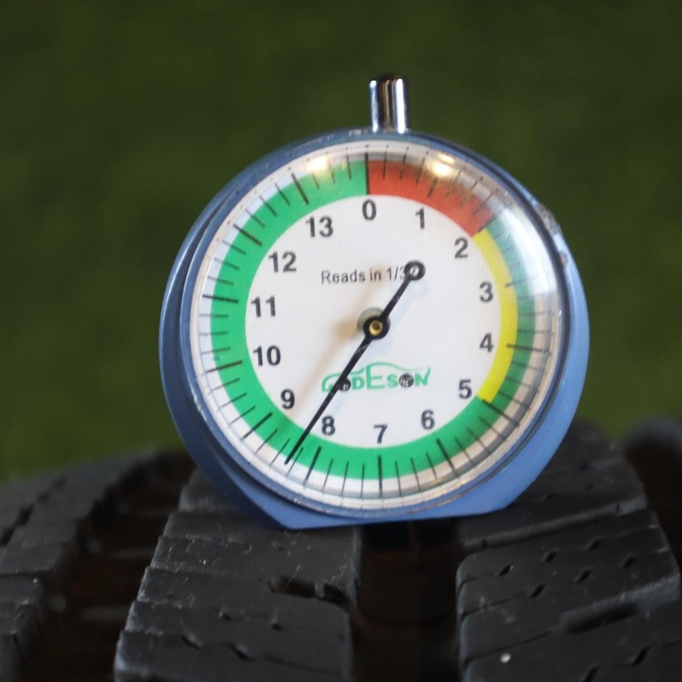 225 45 18 Bridgestone Drive Guard Plus 70% Tread 6/32 95W #26883 | eBay