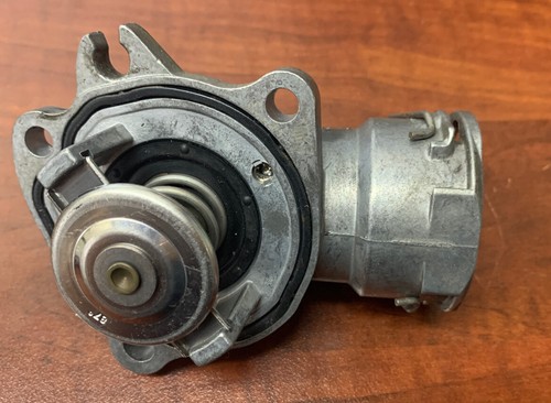 07-12 Mercedes-Benz Engine Coolant Thermostat Housing Assembly OEM ...