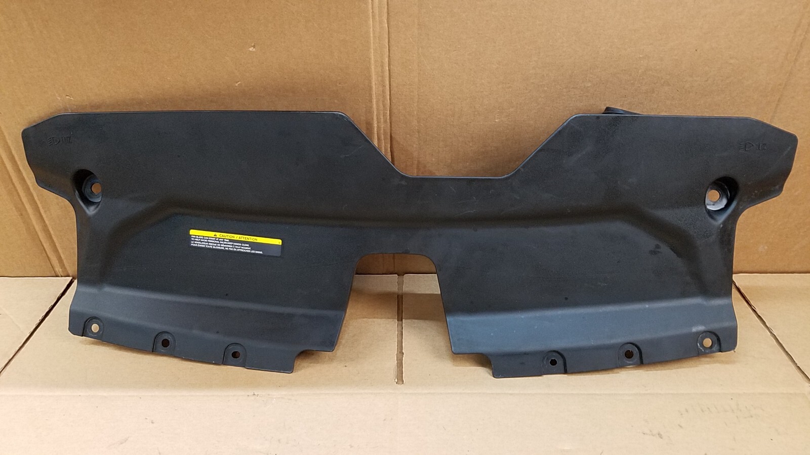 ⭐⭐ OEM 16-19 INFINITI Q50 17-18 Q60 RADIATOR SIGHT SHIELD TOP BAFFLE ...
