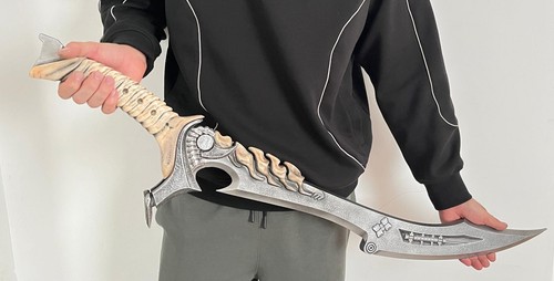 Yautja Sword lifesize replica / Predator Badlands | eBay