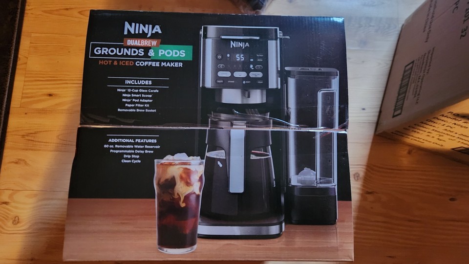 Ninja CFP101 DualBrew 12-Cup Grounds Drip & K-Cup Pods Hot & Iced ...