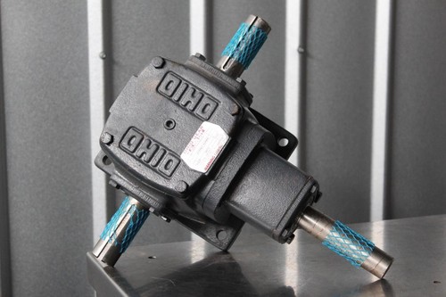 Hub City RA2 Bevel Gear Drive Dual Output Shafts 1.25" Right Angle ...