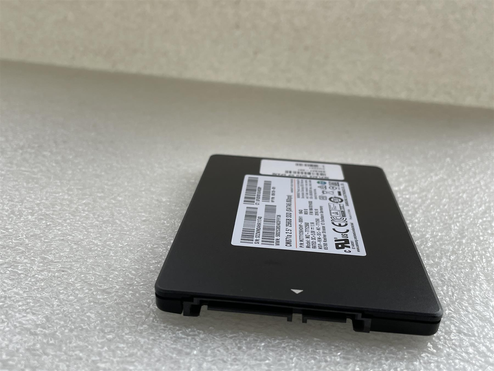 For HP SSD 865837-001 Samsung CM871a MZ-7TY2560 256GB 2.5 SATA Solid ...
