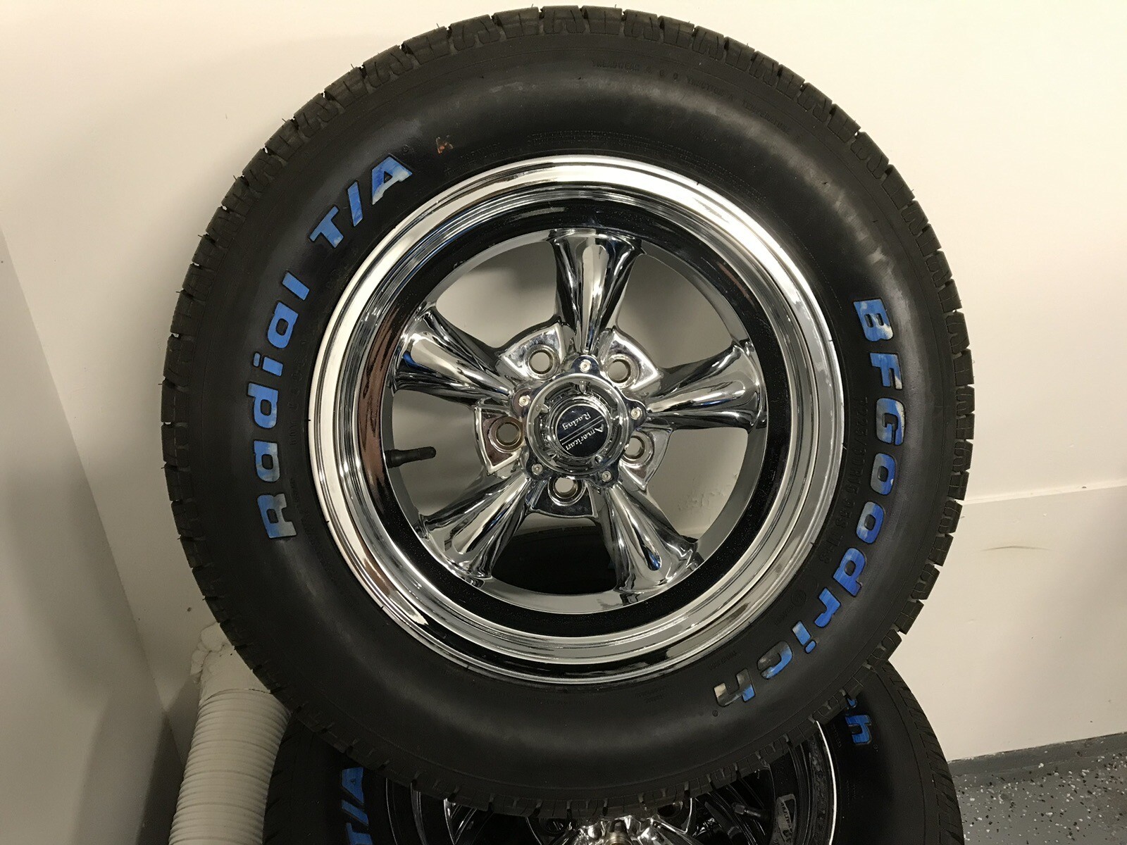 15” CHROME AMERICAN RACING TORQ THRUST WHEEL RIM 15x8 15x6 BFGOODRICH T ...