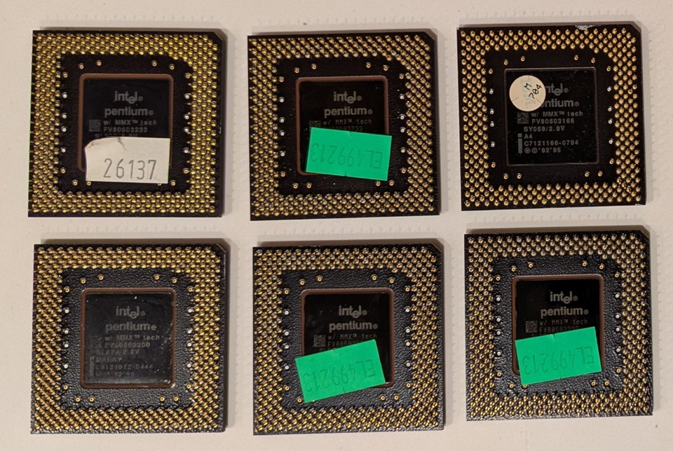 Lot of 6 Vintage Intel Pentium MMX 200MHz 66MHz 2.8v Gold Socket 7 CPUs ...
