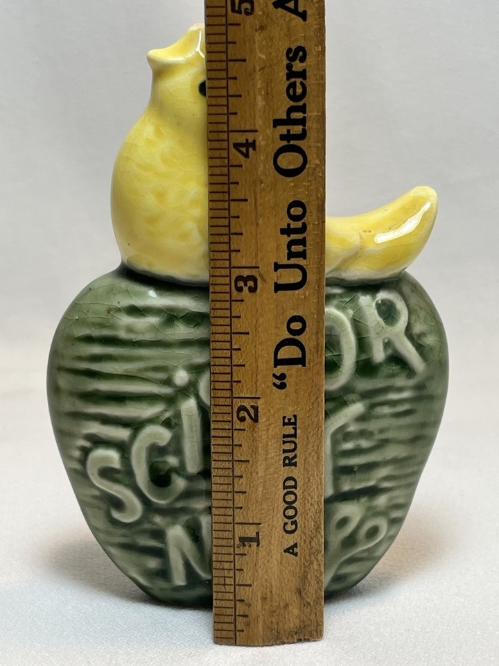 Vintage Scissor Nest Holder Bird Yellow Green Wall Pocket For Scissors ...