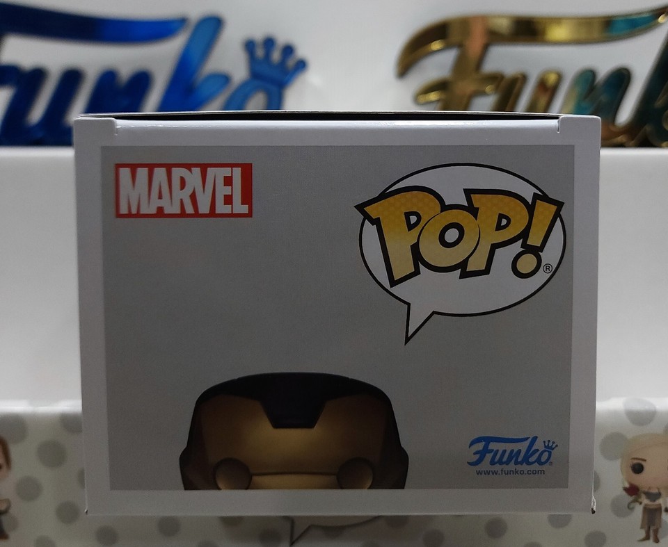 Funko POP! Marvel Celebrating 85 Years Iron Man #1424 Collector Corps ...