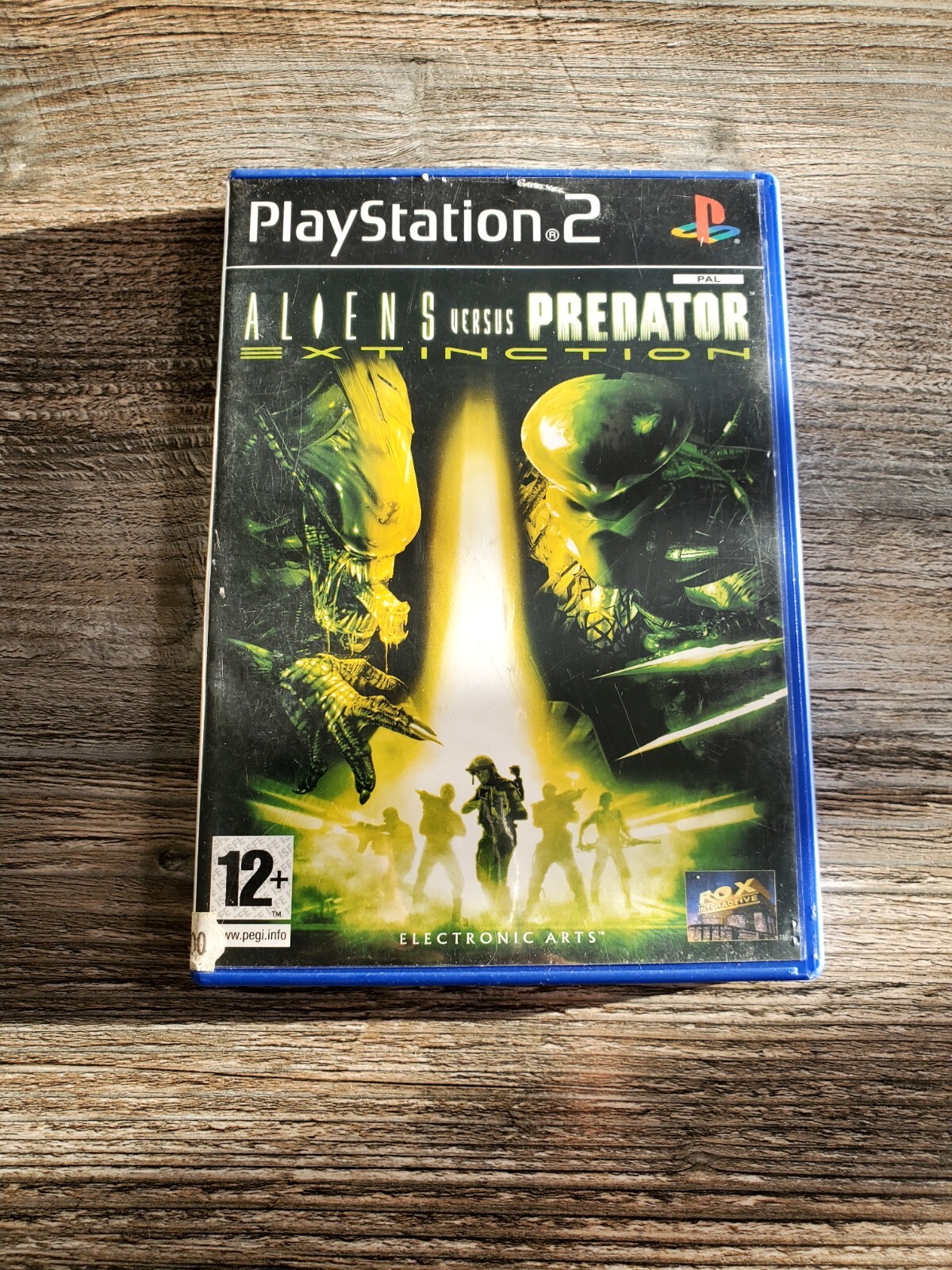 Alien Vs Predator Extinction PlayStation 2 PAL - Prix - Photo ...