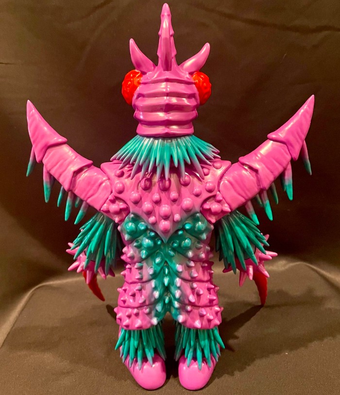 Unopened Sakura Toys Y MSF Ugly Alien Medusa Alien Sofubi Ultraman Taro ...