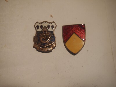 36th FIELD ARTILLERY & 15th INFANTRY REGIMENT DI/DUI PIN BACK | eBay