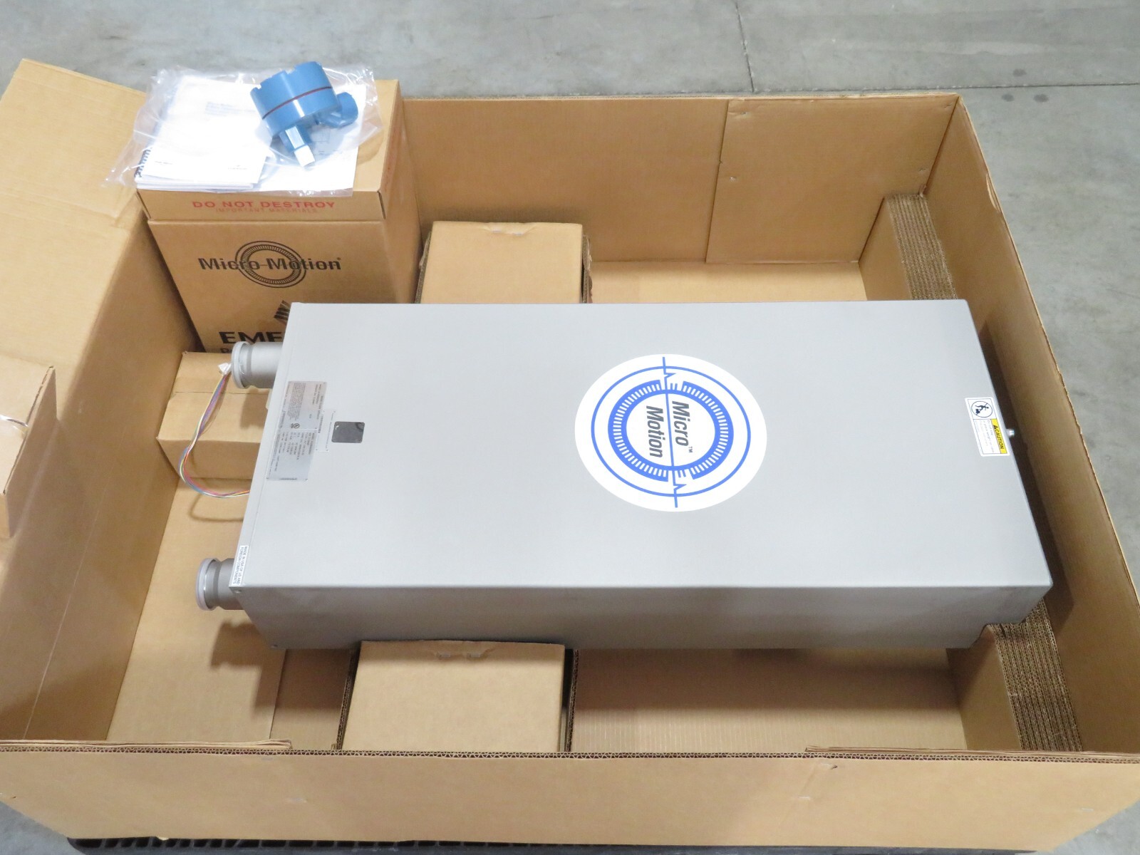 2" Micro Motion DL200S226SU 9-Wire Tri-Clamp Flow Sensor NEW IN BOX ...