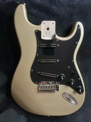 Fender Squier Stratocaster Standard Guitar Body Full Thickness Gold | eBay