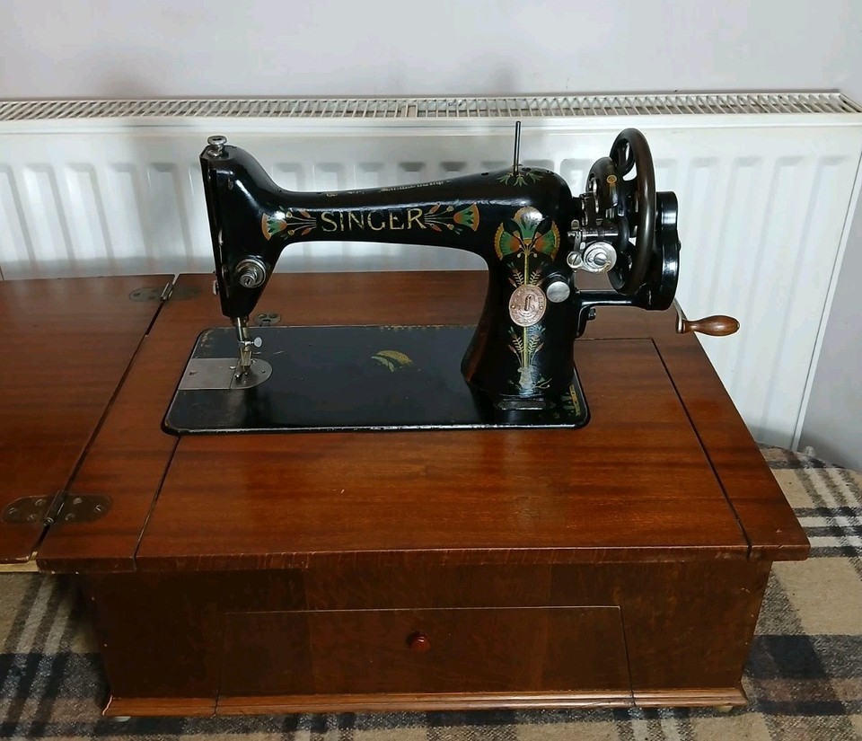 Singer 66K Hand Crank Sewing Machine Lotus Flower Decals 1918 (Head ...