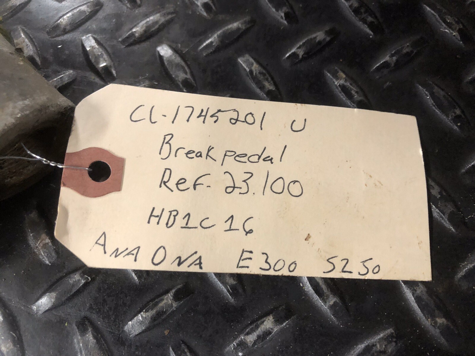 CL-1745201 Brake Pedal Clark TW25B TW125 Forklift Parts Used Ref# 23. ...