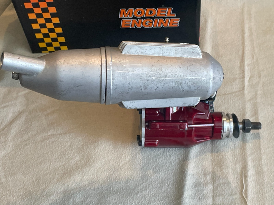BOXED IRVINE 61 2 STROKE AREO ENGINE WITH SILENCER CLEAN CONDITION ...