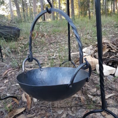 Medieval Kettle Cauldron 4.5 Litres cooking | eBay Australia