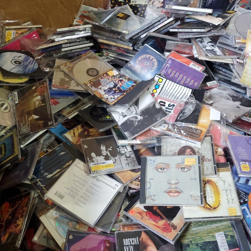LOT of 101+ Used ASSORTED CDs 101 Bulk CDs- Used CD Lot Wholesale CDs ...