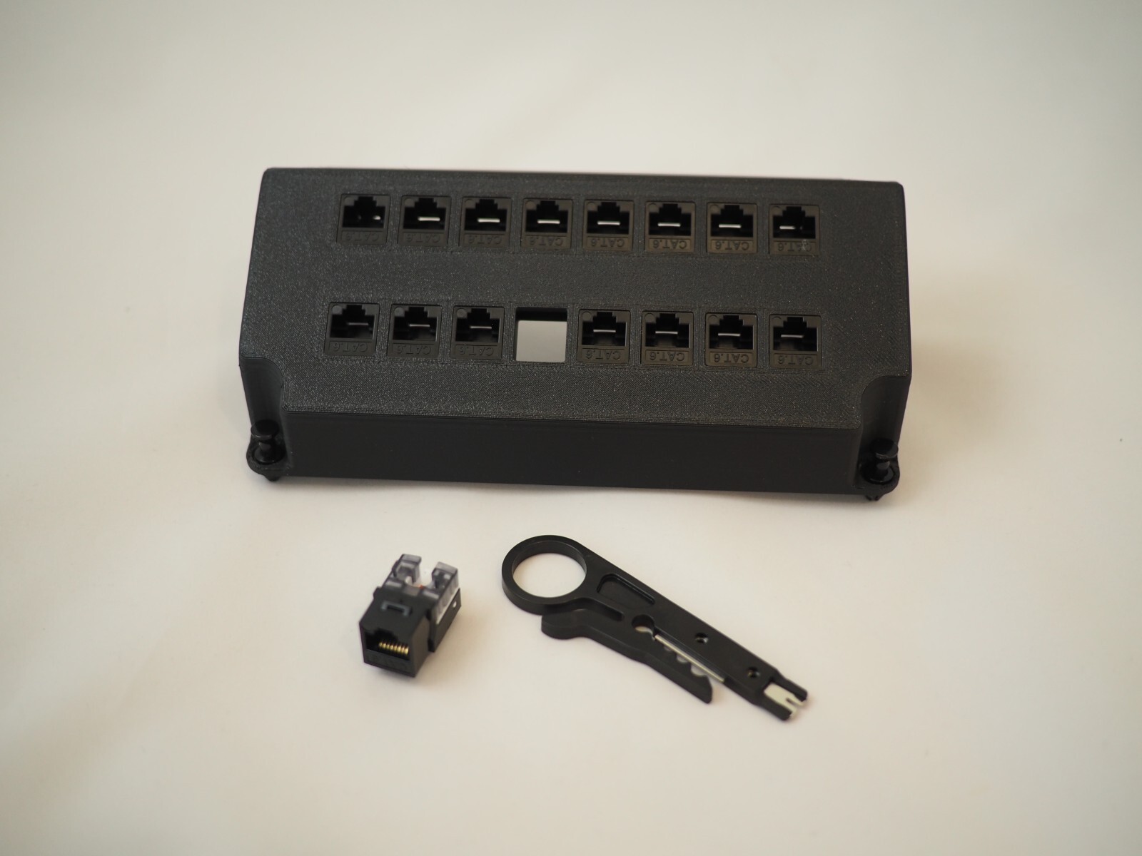 Patch Panel, 16 Port, Cat6 Keystone Jacks for Leviton Structured Media ...