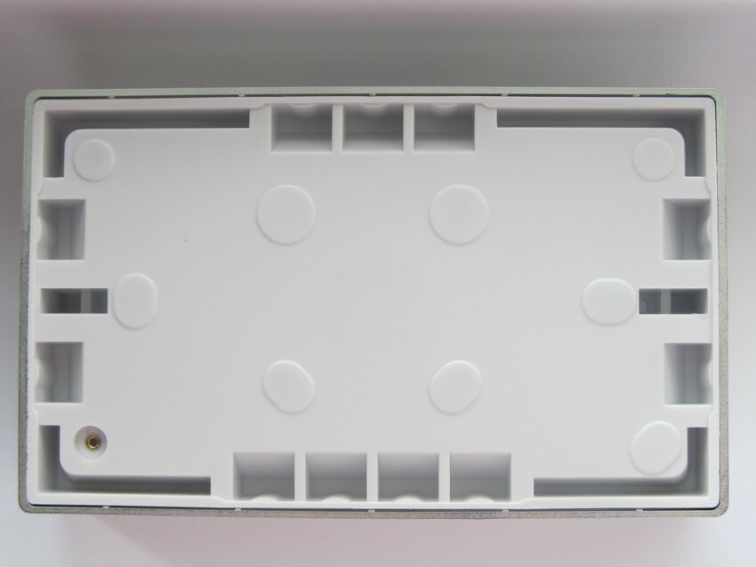 Chrome Double Back Box 2 Gang Surface Mounted Socket - Varilight ...