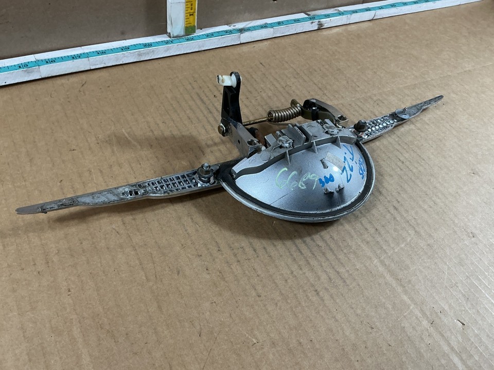 2001-2005 Chrysler PT Cruiser Manual Hatch Liftgate Trunk Release ...