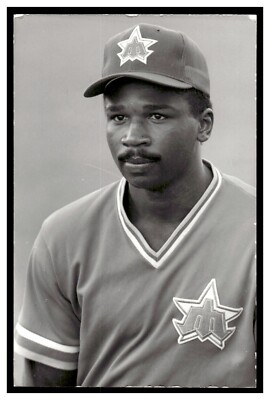 Terry Taylor (1986) Seattle Mariners Vintage Baseball Postcard BL2 | eBay