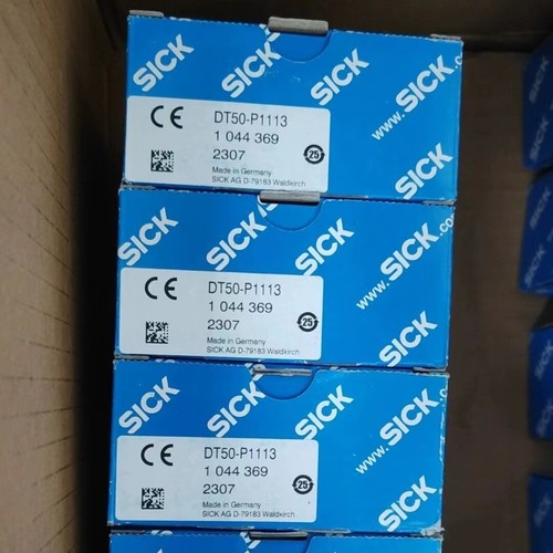 SICK DT50-P1113 Mid range distance sensor order No:1044369 New stock | eBay
