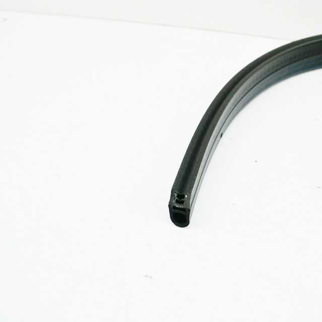 Mercedes-Benz GLE W166 Front Engine Hood Seal A1668870198 Genuine for ...