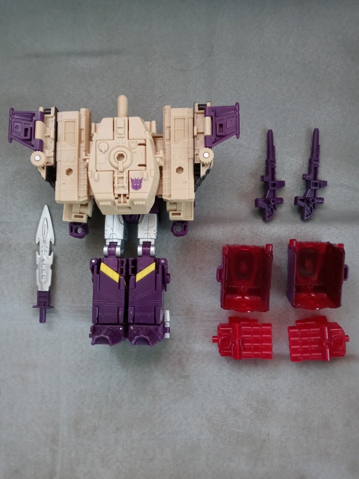Transformers Legacy Leader Class Blitzwing Excellent Condition Complete ...