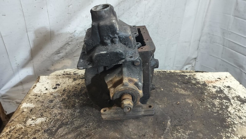 Manual Transmission 4 Speed New Process 435 Fits 81-87 FORD F150 PICKUP ...