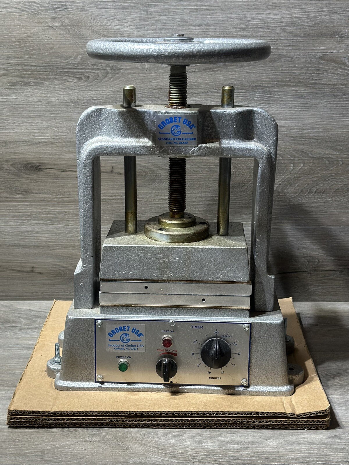 Grobet USA Tabletop Vulcanizer heat press 5” X 8” Plates 110 Volt Model ...