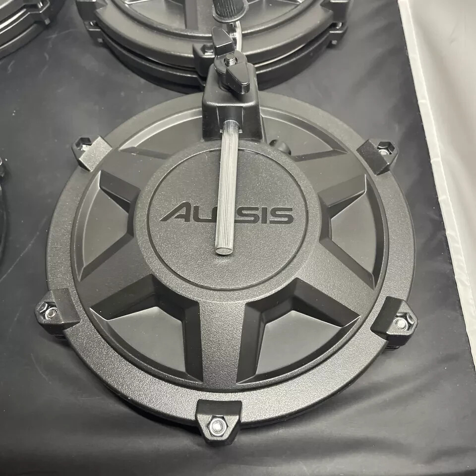 Set of 4 Alesis 8” Mesh Drum Pads (3 Toms & Snare) w/L-Bar Mounts | eBay