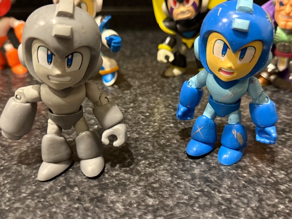 Mega Man Figure Lot Of 8 mega man The Loyal Subjects | eBay