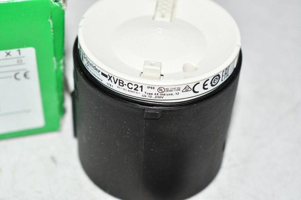 NEW Schneider Electric XVBC21 Indicating Bank, 70 mm, Base Unit & Cap ...