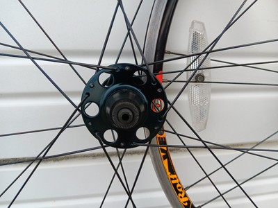 Wheels & Wheelsets - Rolf Vector - Nelo's Cycles